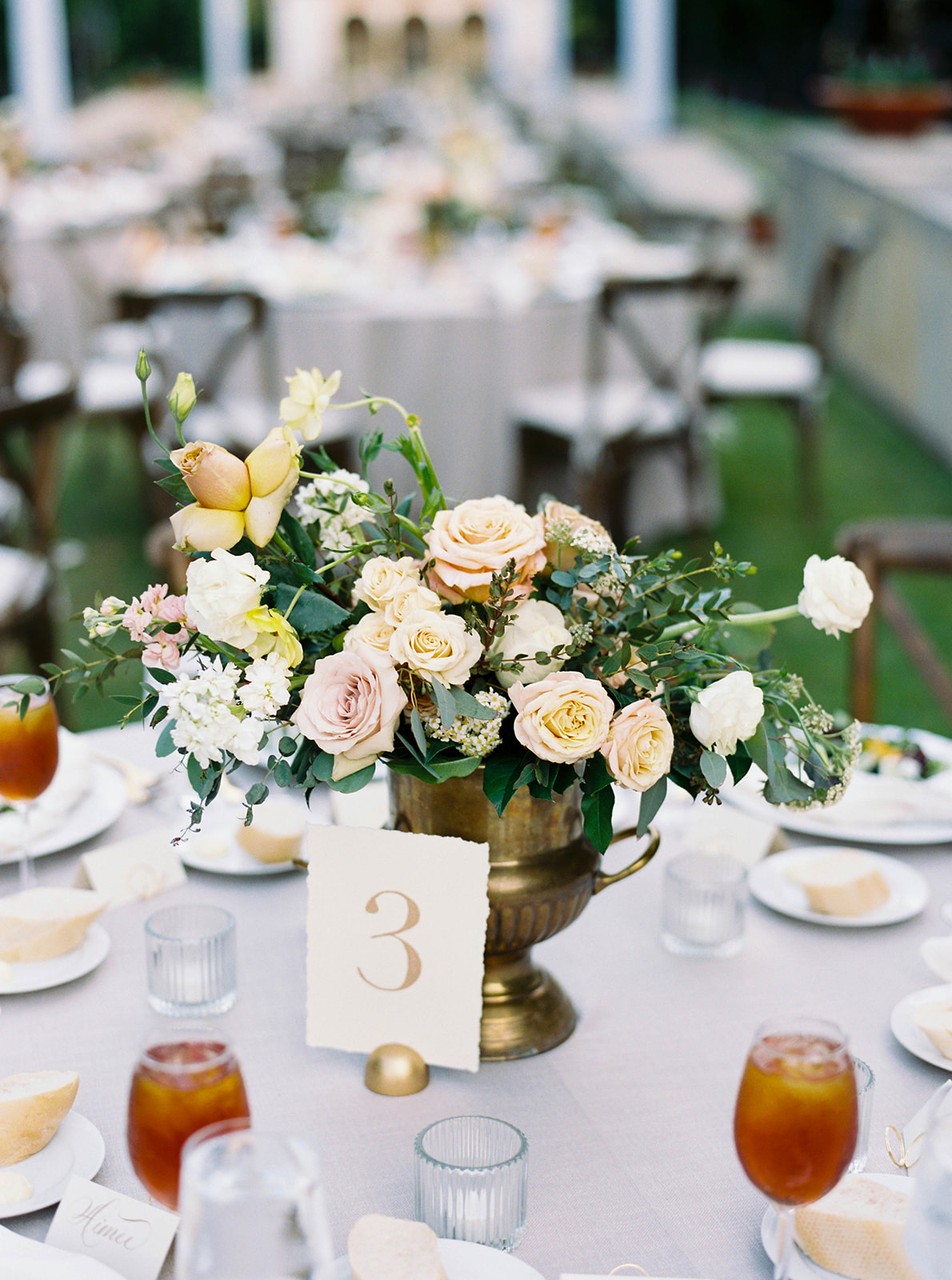 Taylor & Drake's Philbrook Museum Wedding - bethanyfaber.com